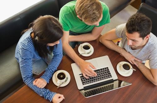 How Your Laptop is Key to College Success - Tech 21 Century