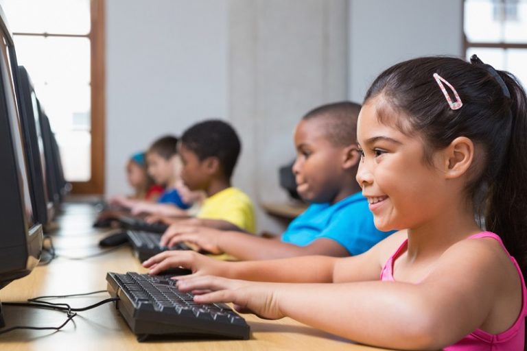 Is Technology Making us Anti-Social? Let's Find Out - Tech 21 Century